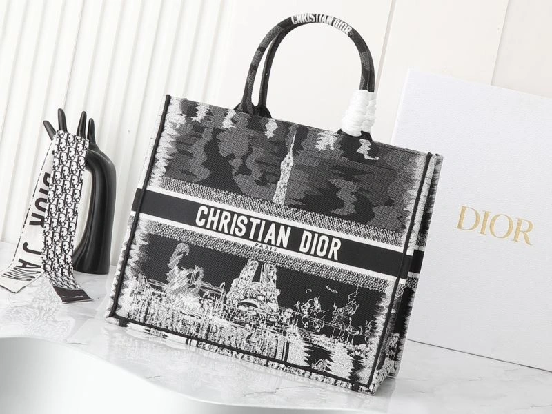 Christian Dior Shopping Bags