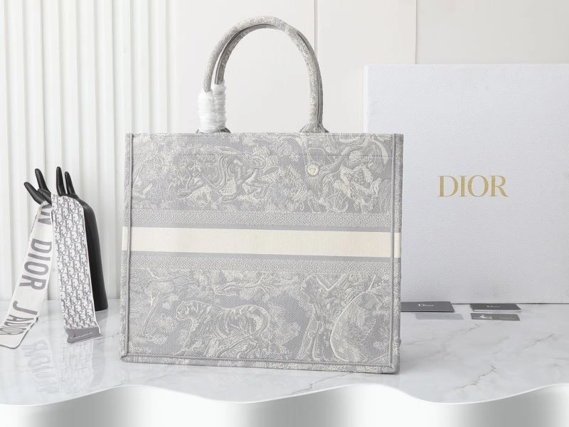 Official Christian Dior Shopping Bags