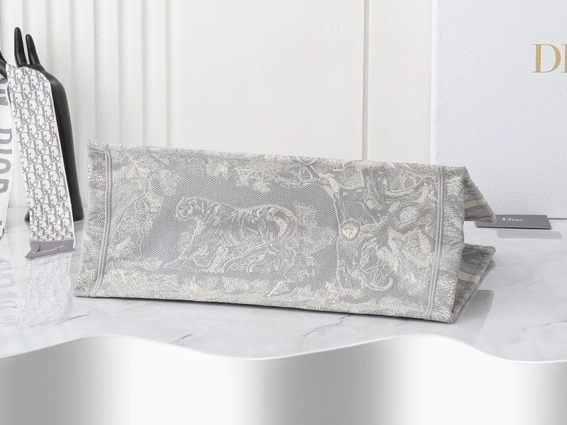 Official Christian Dior Shopping Bags