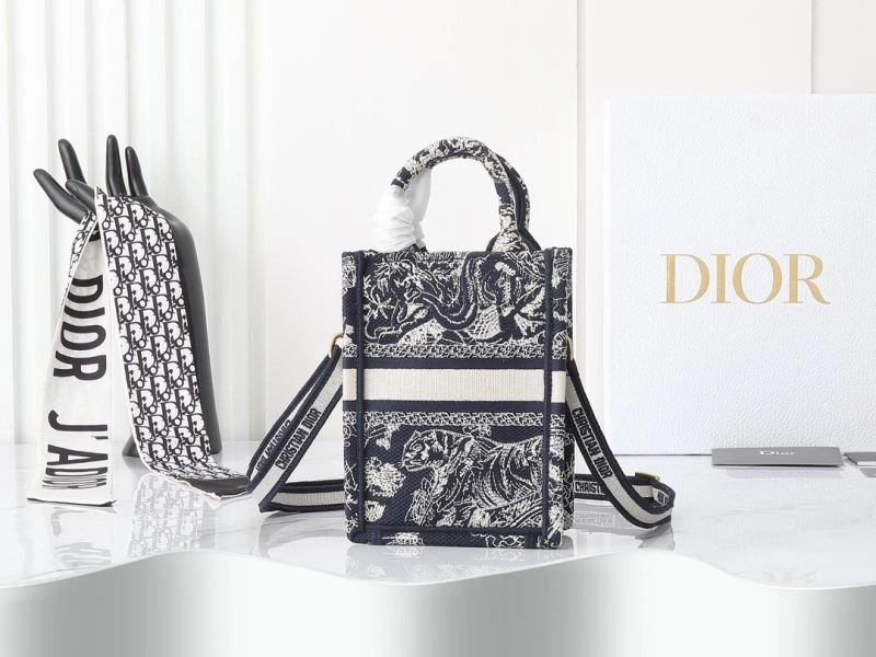 Legit Christian Dior Shopping Bags
