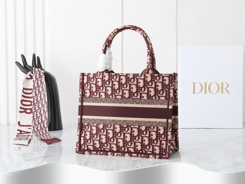 Cut-rate Christian Dior Shopping Bags