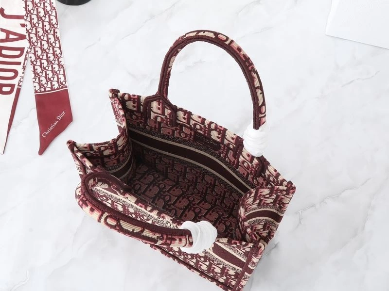 Cut-rate Christian Dior Shopping Bags