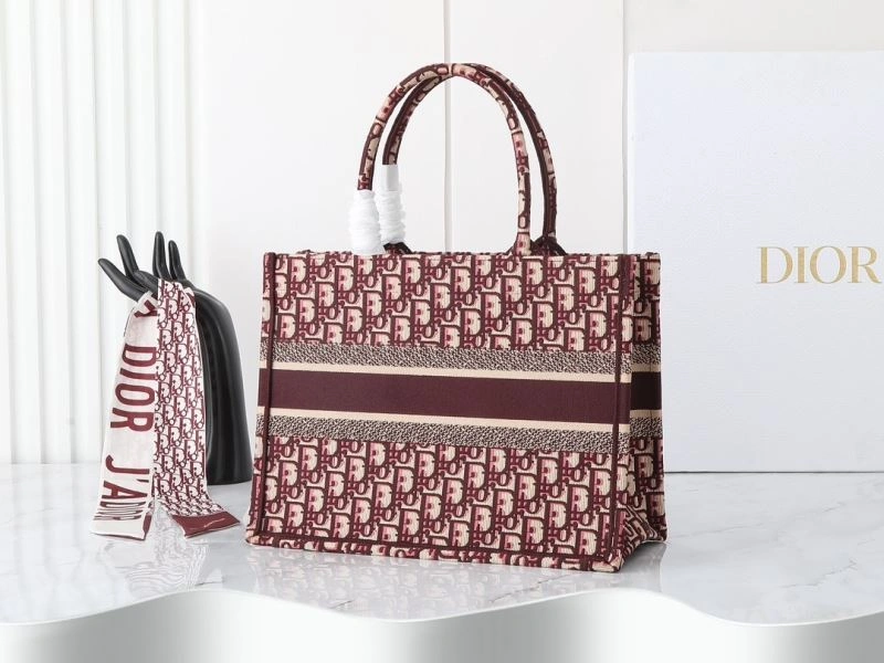 Inexpensive Christian Dior Shopping Bags