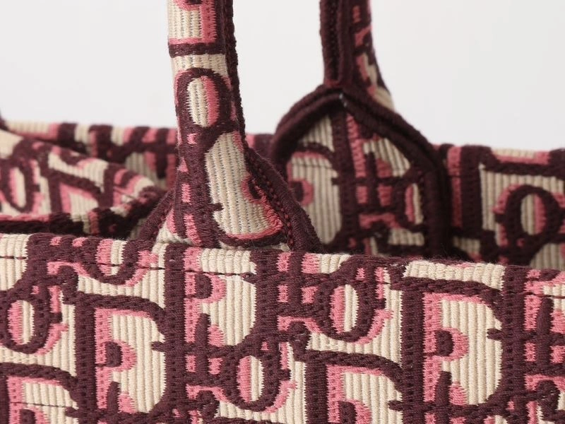 Inexpensive Christian Dior Shopping Bags