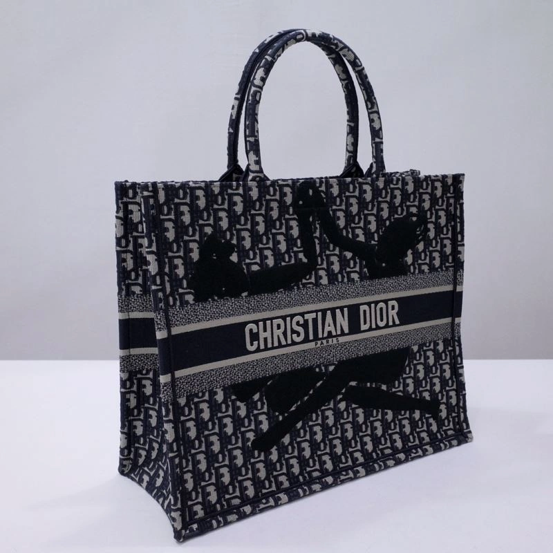 Legit Christian Dior Shopping Bags