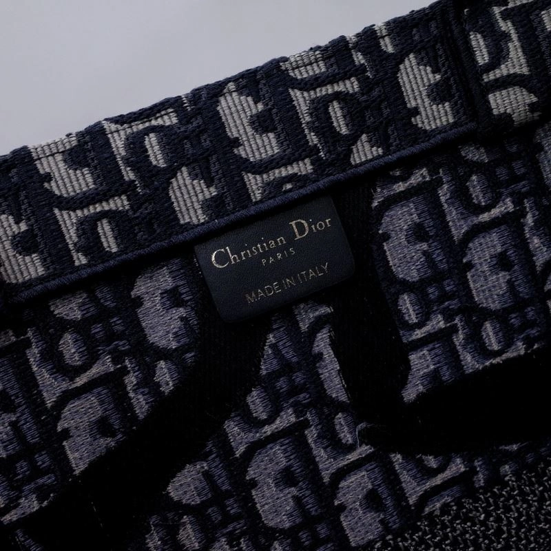 Legit Christian Dior Shopping Bags