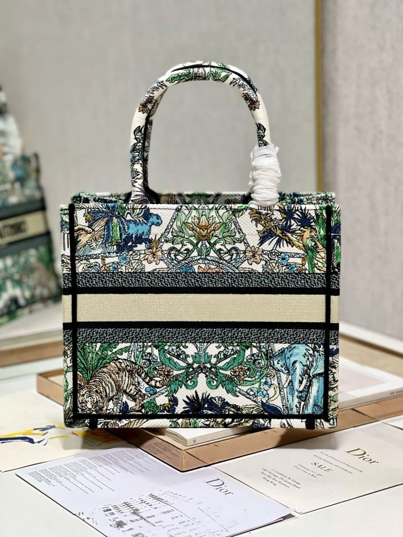 Inexpensive Christian Dior Shopping Bags