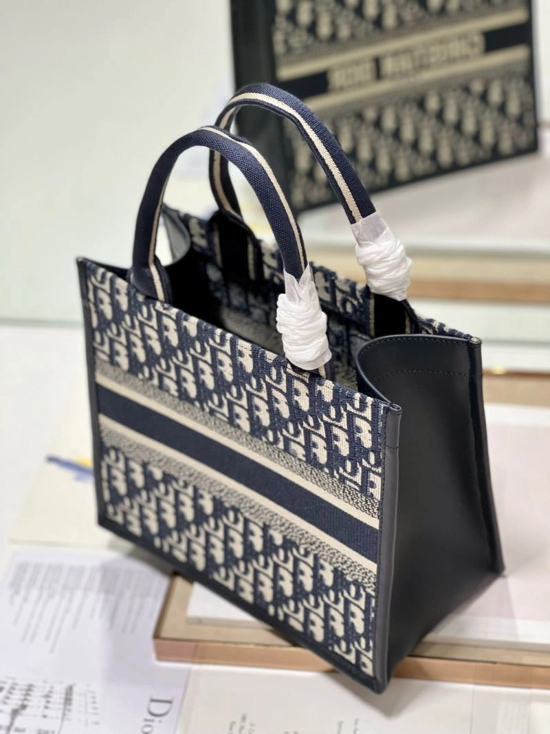 Value-priced Christian Dior Shopping Bags