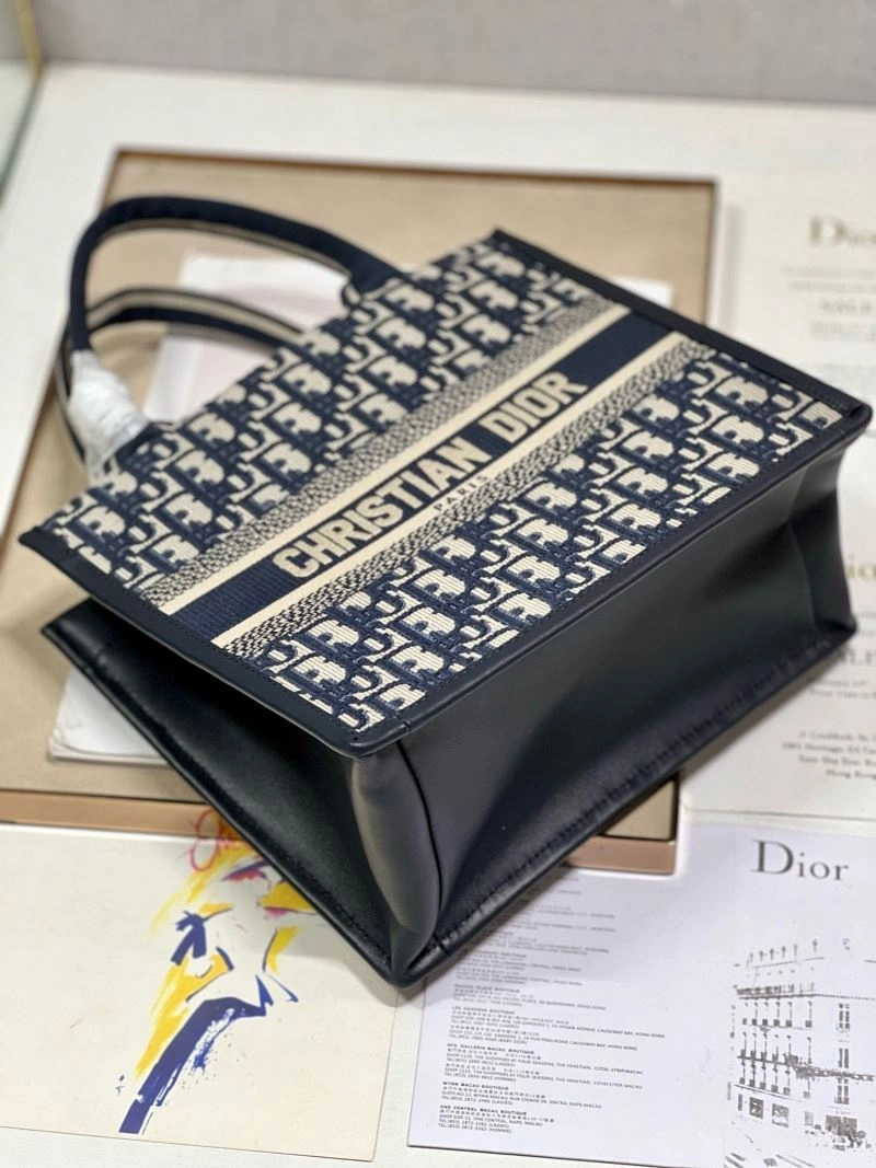 Value-priced Christian Dior Shopping Bags