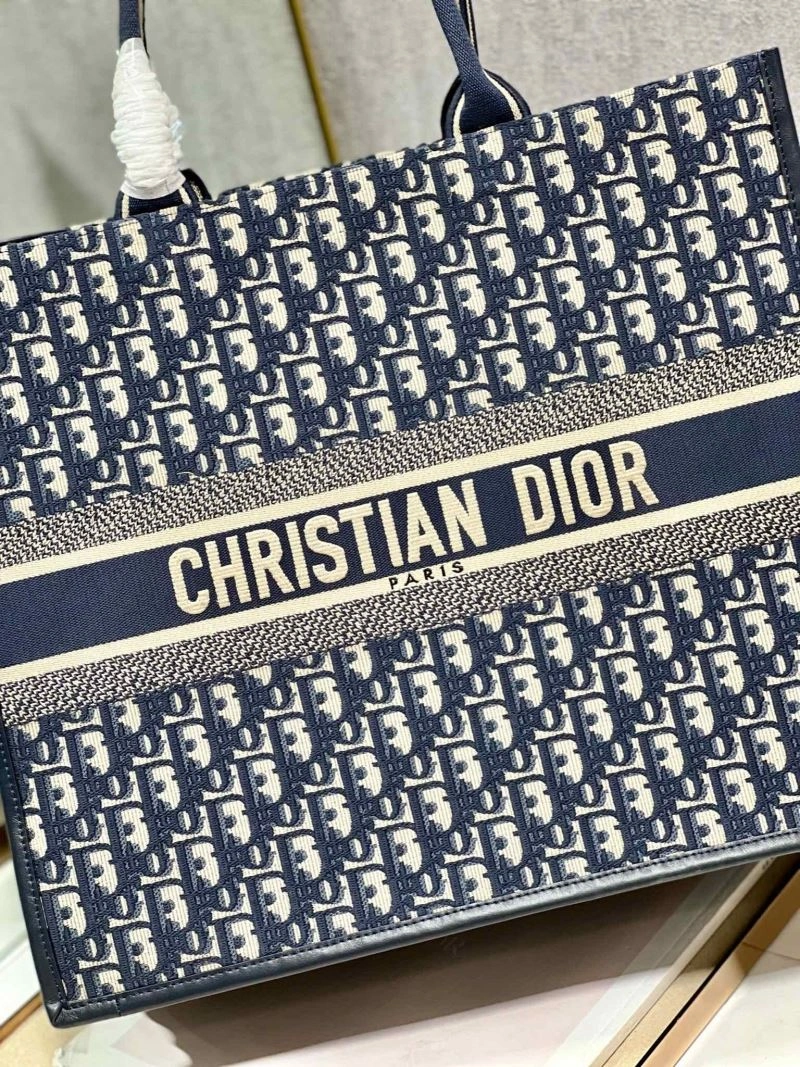 Low-cost Christian Dior Shopping Bags