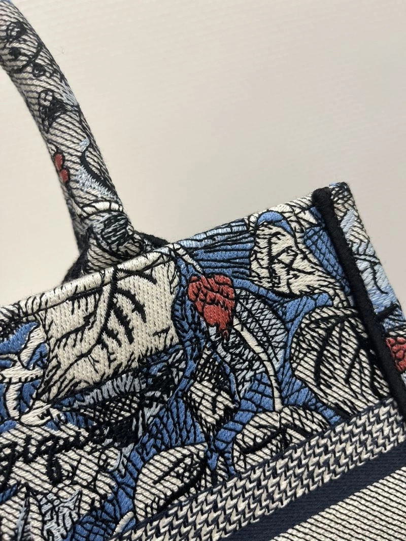 Indistinguishable Christian Dior Shopping Bags