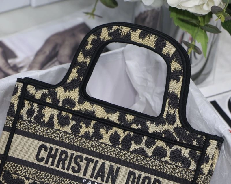 Discounted Christian Dior Shopping Bags