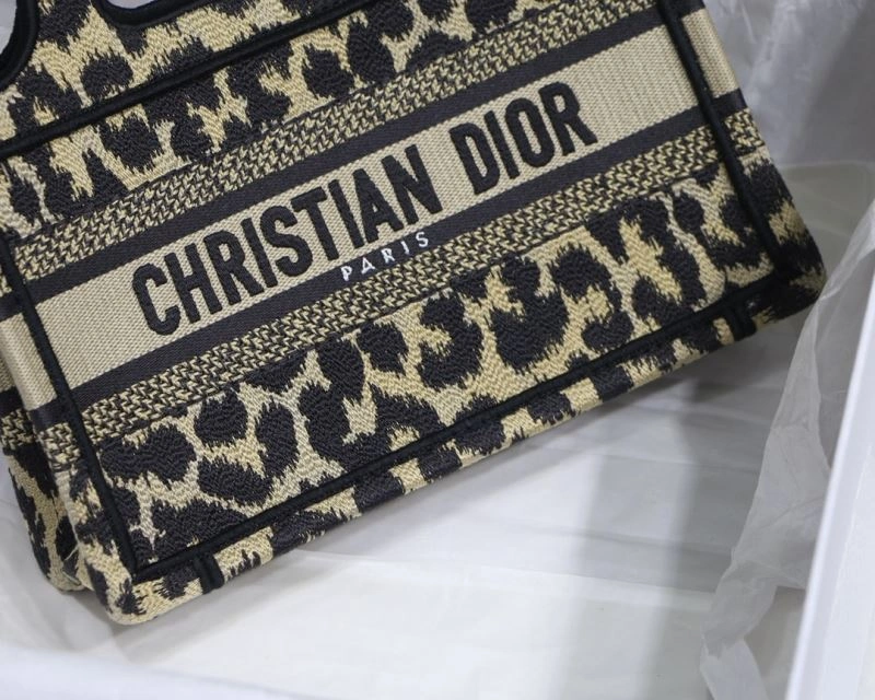 Discounted Christian Dior Shopping Bags