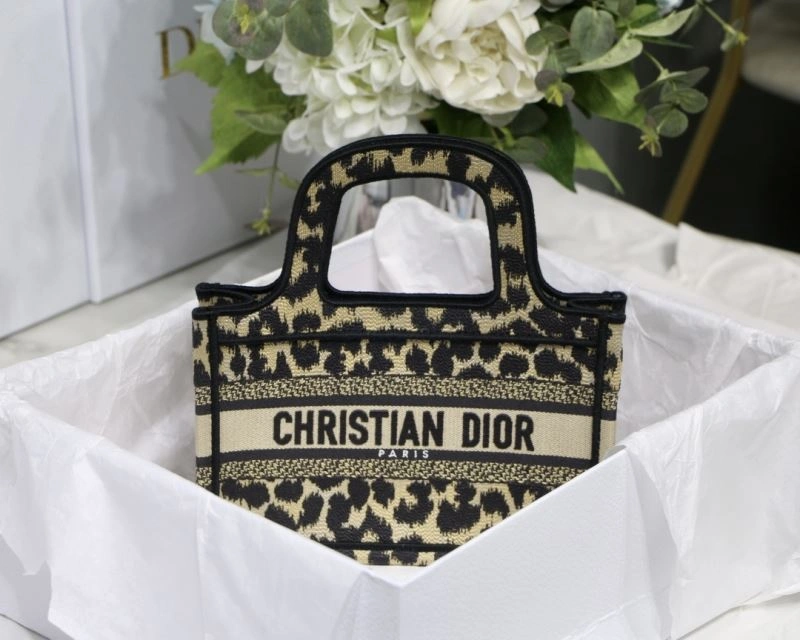 Discounted Christian Dior Shopping Bags