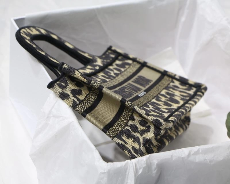 Discounted Christian Dior Shopping Bags