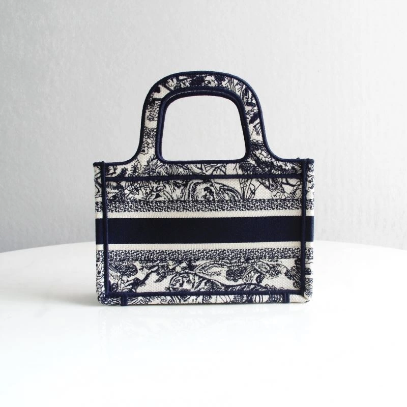 Economical Christian Dior Shopping Bags