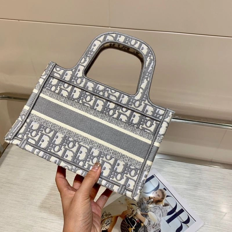 Economical Christian Dior Shopping Bags