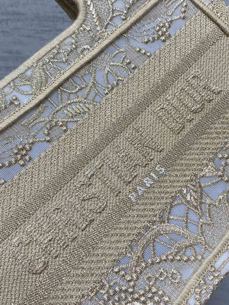 Economical Christian Dior Shopping Bags