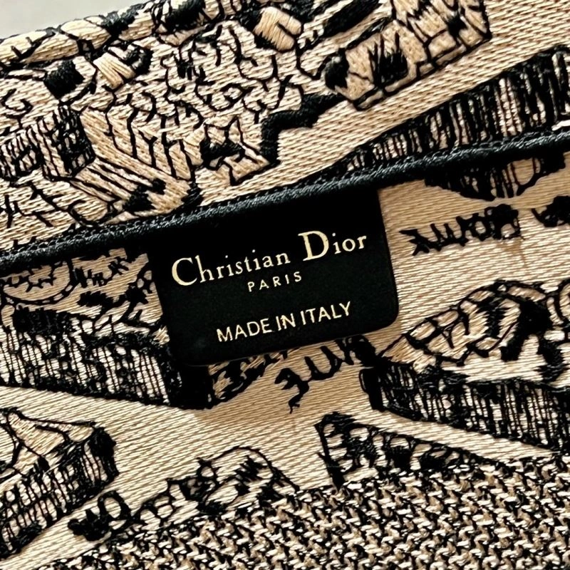 Value-priced Christian Dior Shopping Bags
