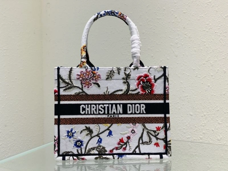 Christian Dior Shopping Bags