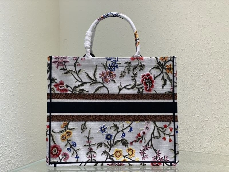 Value-priced Christian Dior Shopping Bags