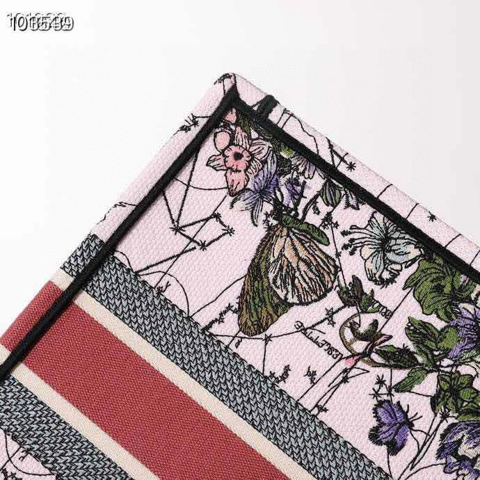 Inexpensive Christian Dior Shopping Bags