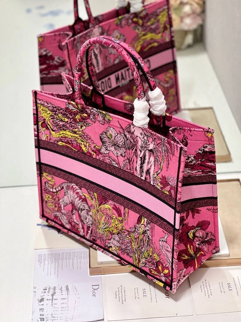 Low-cost Christian Dior Shopping Bags