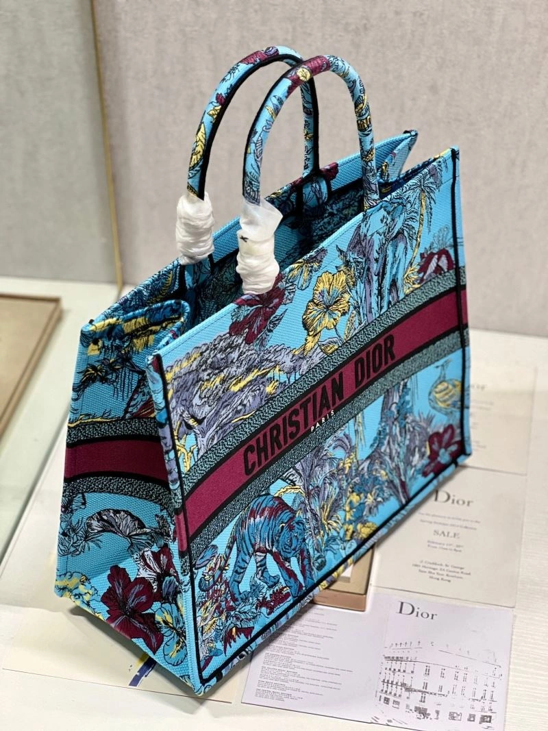 Value-priced Christian Dior Shopping Bags