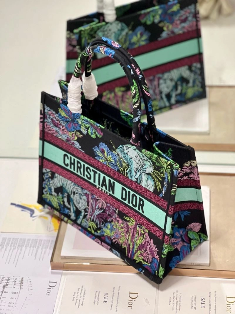 Official Christian Dior Shopping Bags