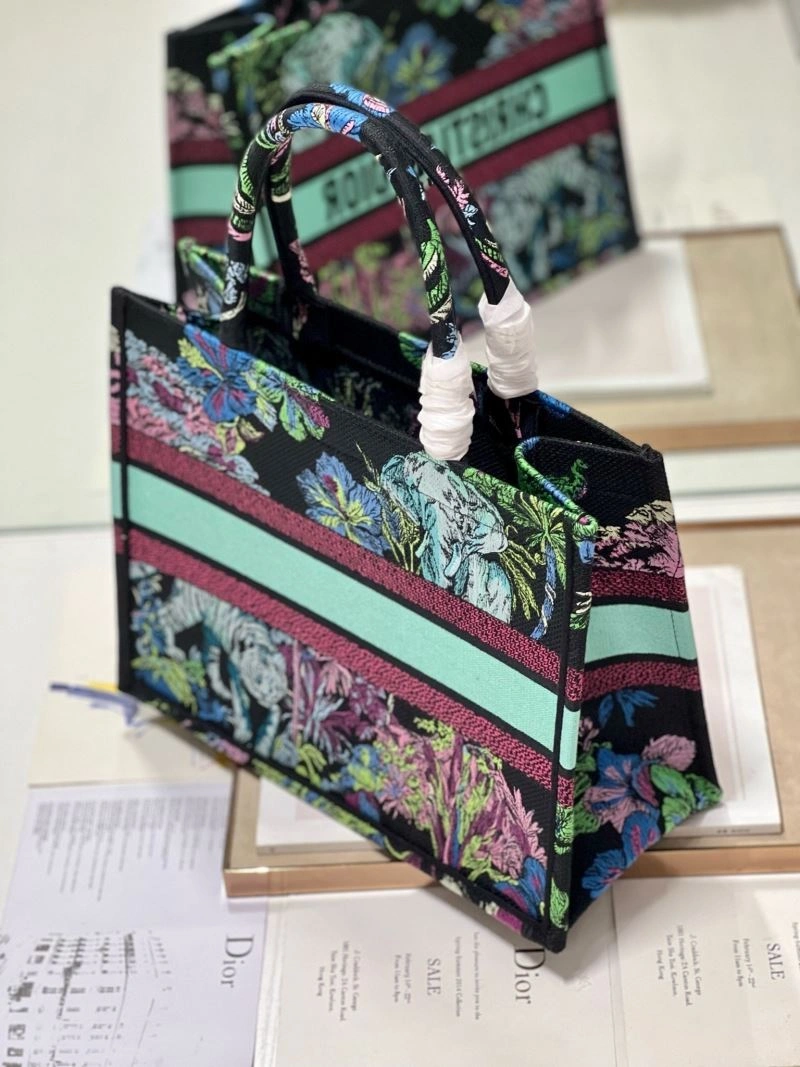 Official Christian Dior Shopping Bags