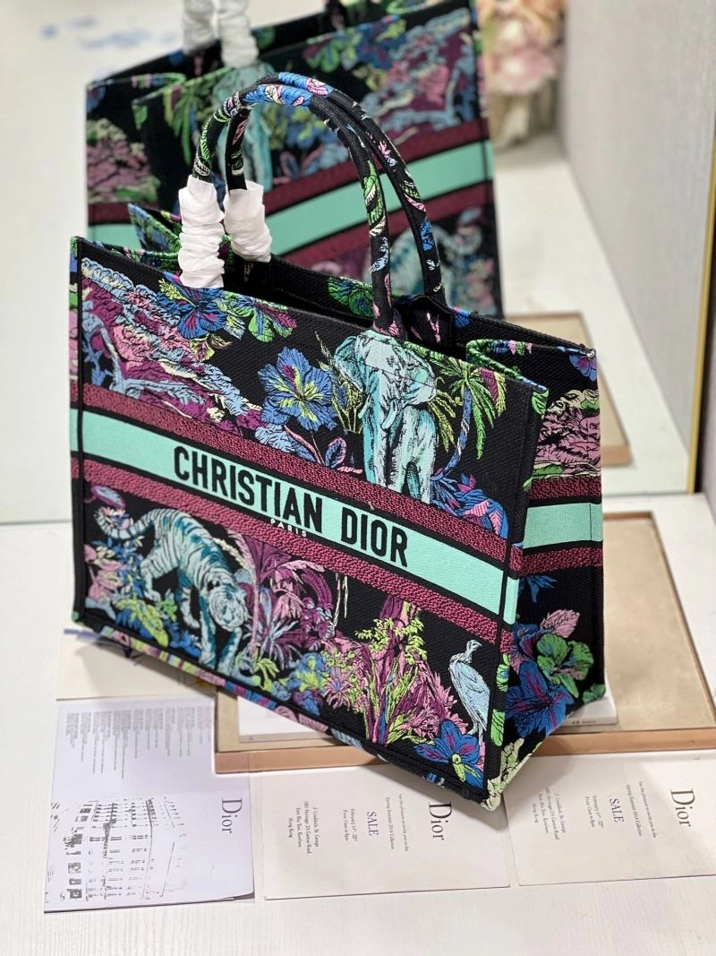 Inexpensive Christian Dior Shopping Bags