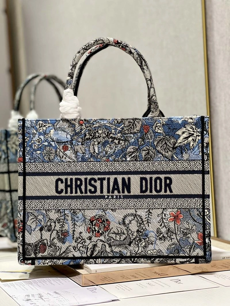 Christian Dior Shopping Bags