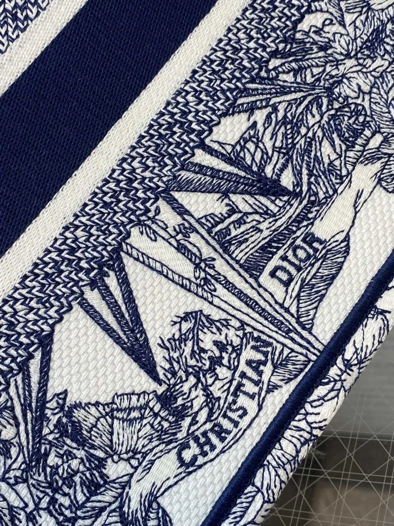 High fidelity Christian Dior Shopping Bags
