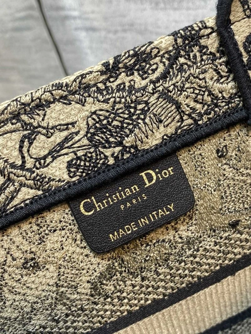 Legit Christian Dior Shopping Bags