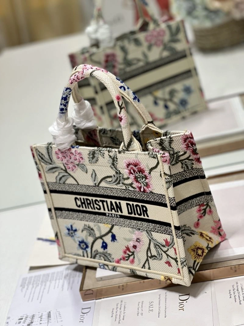 Discounted Christian Dior Shopping Bags