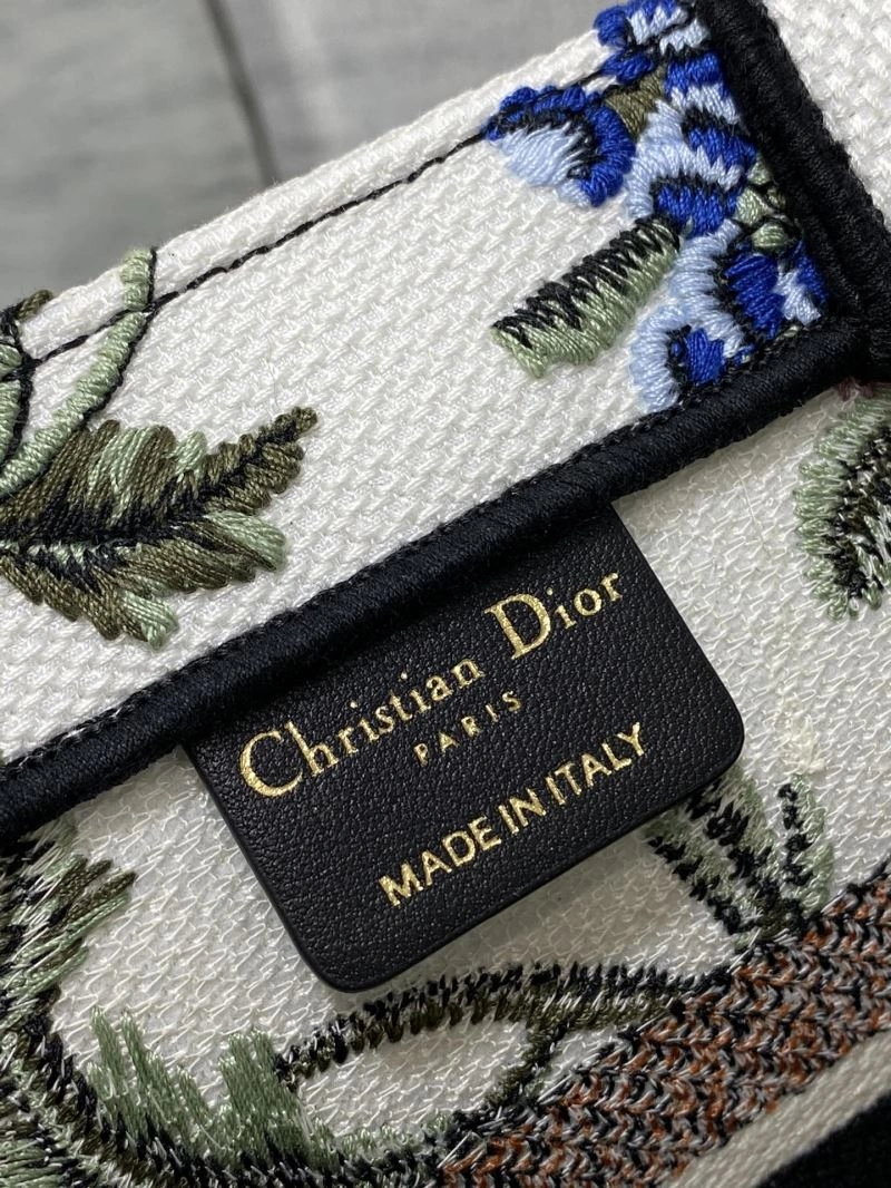 Indistinguishable Christian Dior Shopping Bags