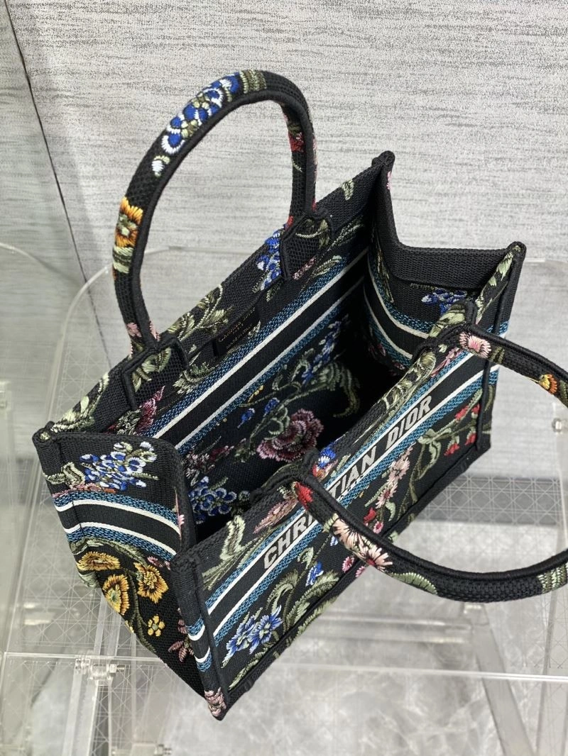 Cut-rate Christian Dior Shopping Bags