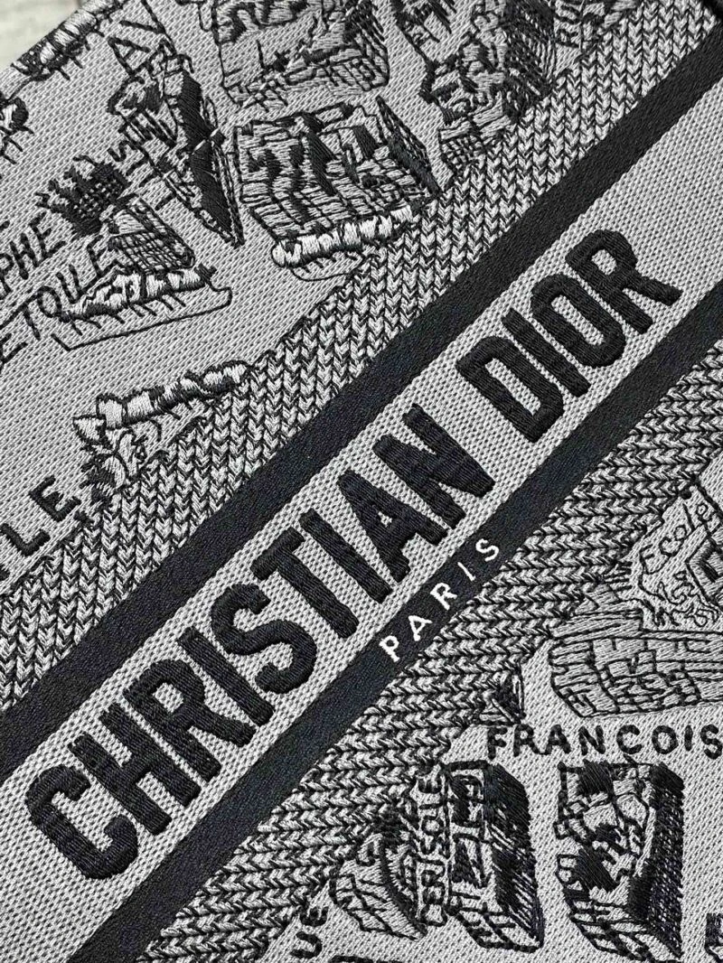 Economical Christian Dior Shopping Bags