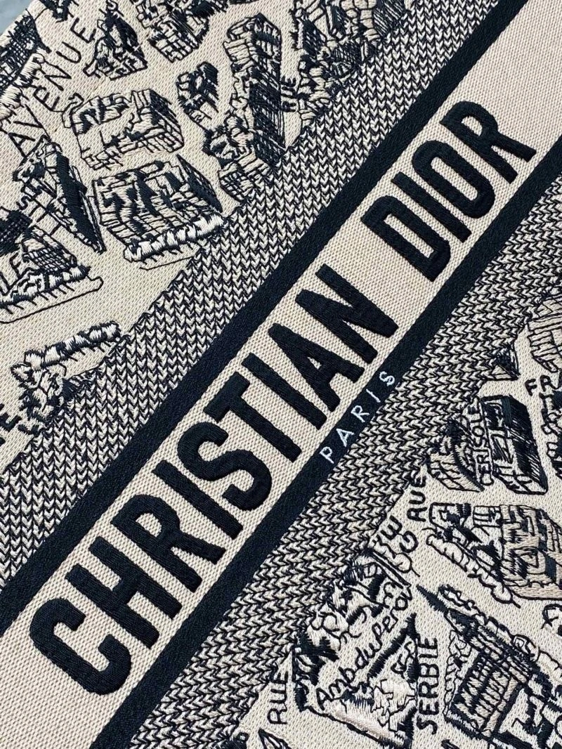 Top match Christian Dior Shopping Bags