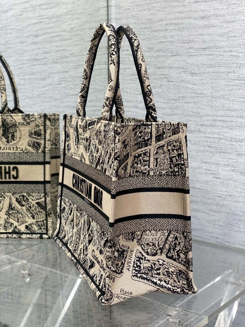 Top match Christian Dior Shopping Bags