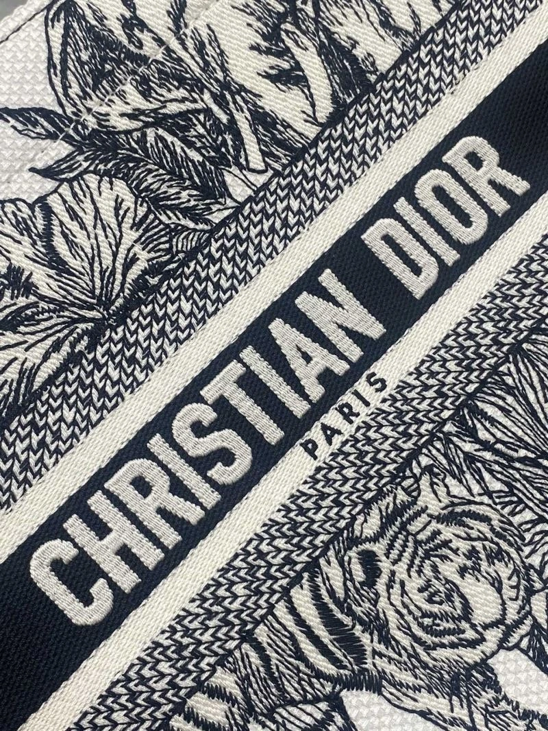 Inexpensive Christian Dior Shopping Bags