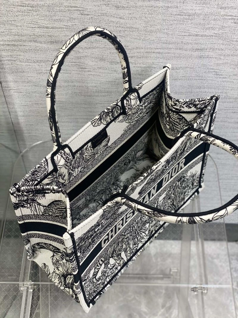 Cut-rate Christian Dior Shopping Bags