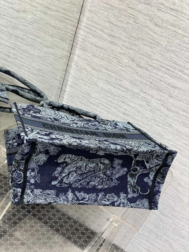 Official Christian Dior Shopping Bags