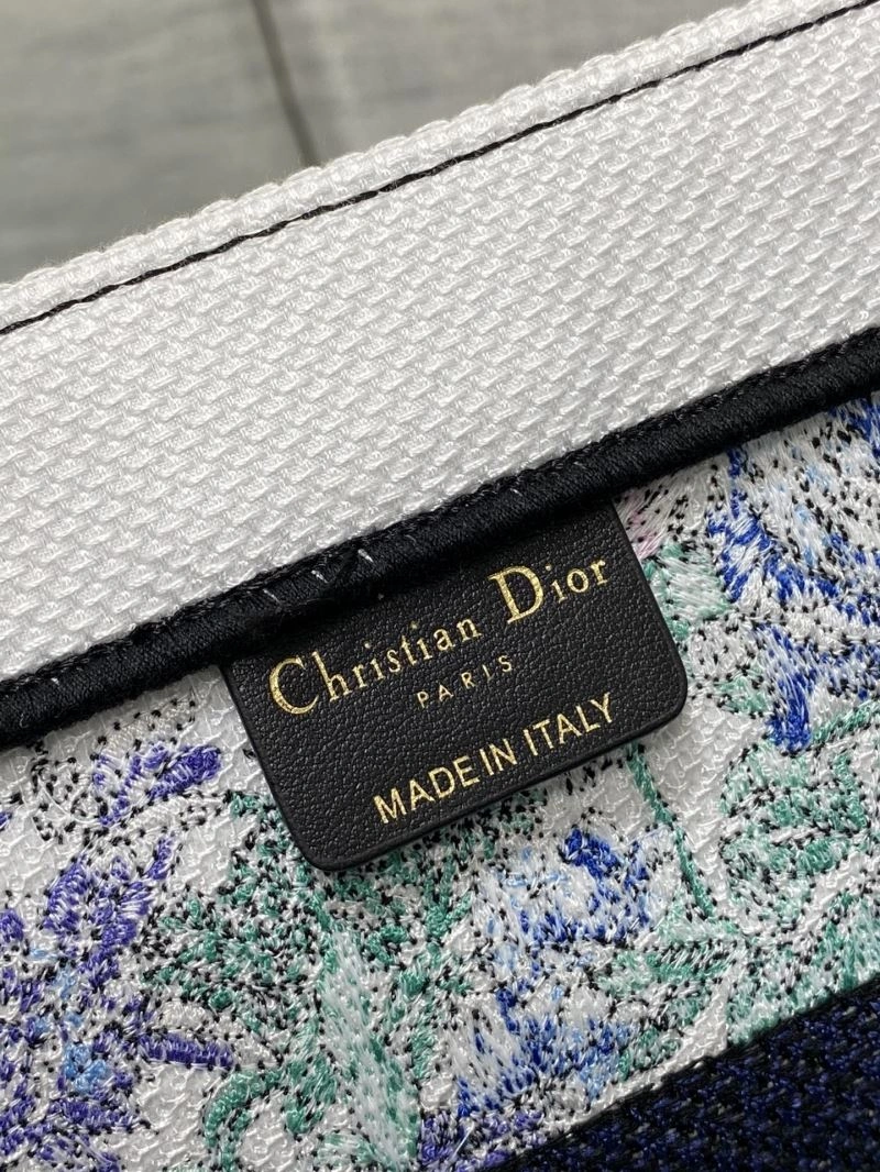 Value-priced Christian Dior Shopping Bags