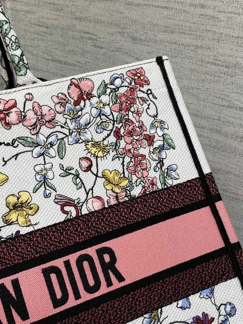 Inexpensive Christian Dior Shopping Bags