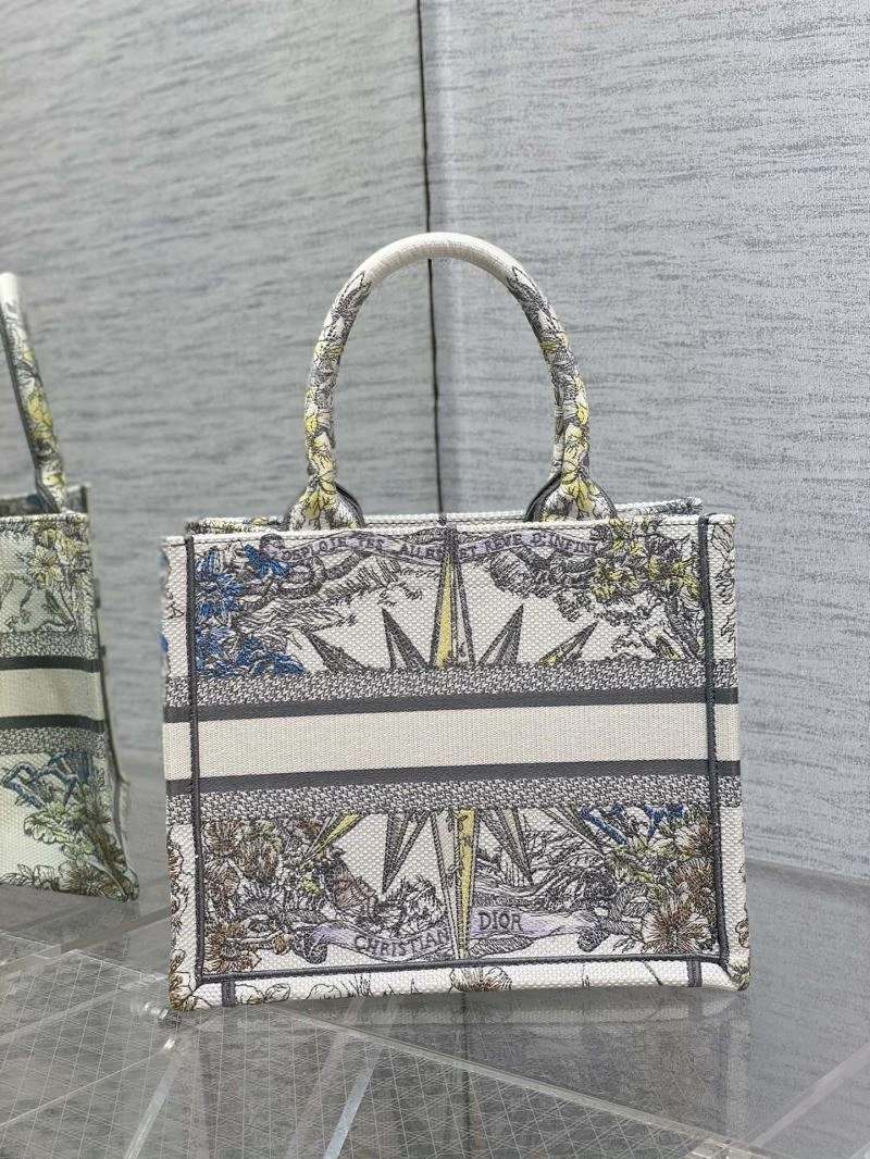 Inexpensive Christian Dior Shopping Bags
