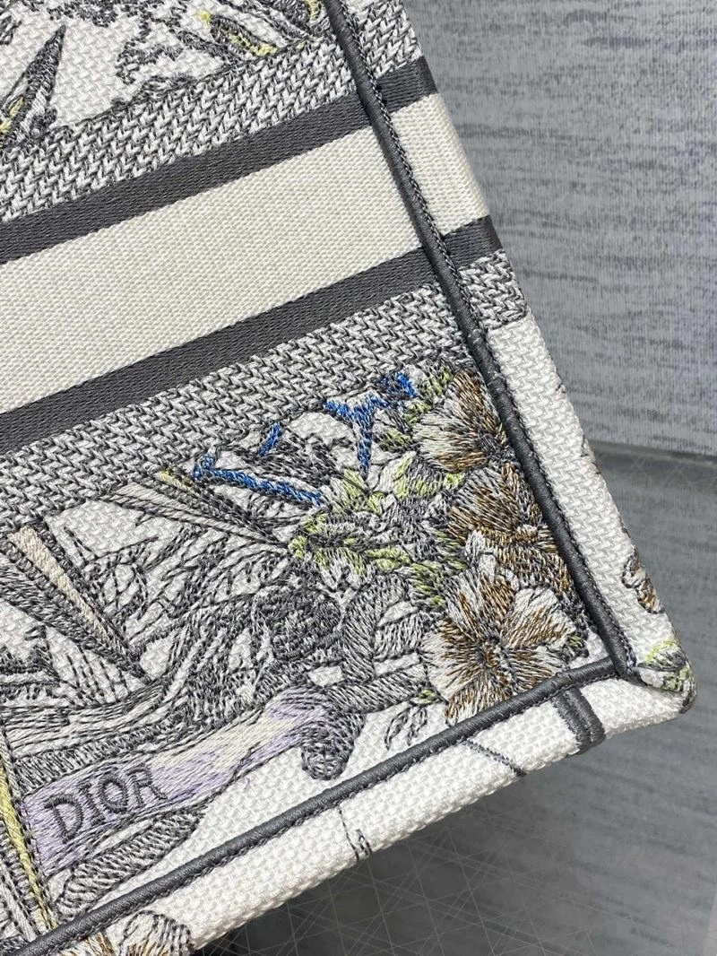 Inexpensive Christian Dior Shopping Bags
