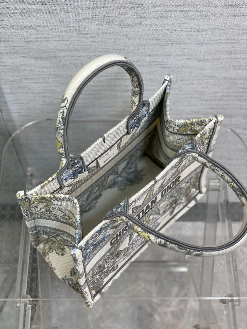 Inexpensive Christian Dior Shopping Bags