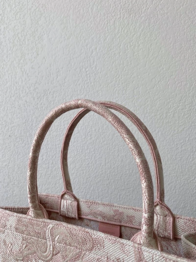 Reasonably priced Christian Dior Shopping Bags