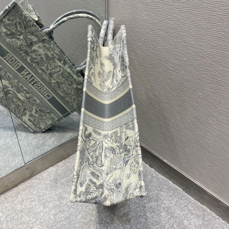 Top mirror Christian Dior Shopping Bags